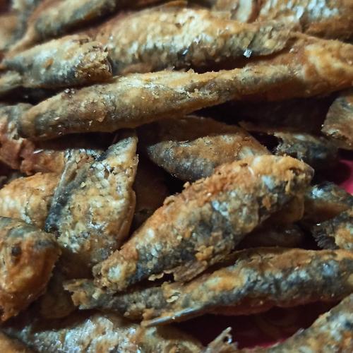 Jual BABY FISH/IKAN WADER CRISPY DI GORENG DADAKAN 1 KG + Tepung - 1 kg ...