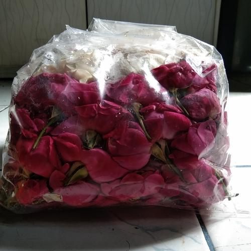 Jual Bunga tabur / kelopak mawar / merah putih - Jakarta Pusat - Happy ...
