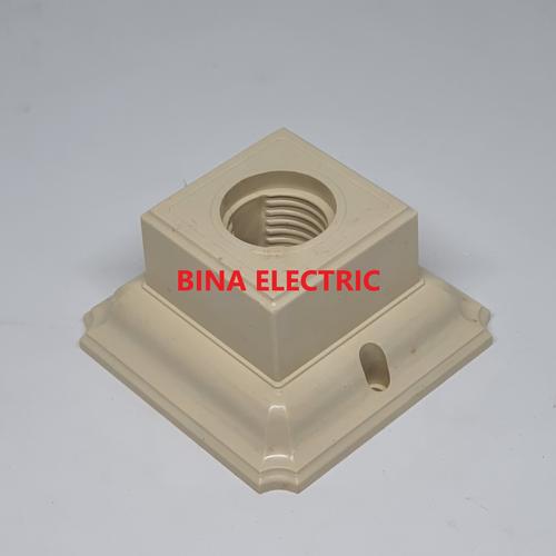 Jual Fitting E27 Plafon / Piting Plafon Segi E 27 E27 / Ceiling Lamp ...