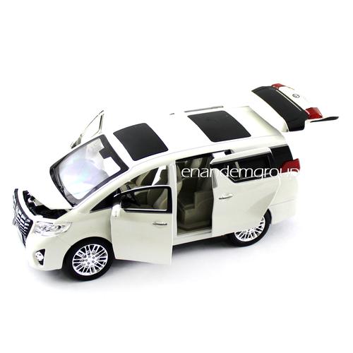 Jual Diecast Miniatur Mainan Mobil Metal Toyota Alphard Lampu 1/24 ...