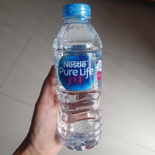 Jual Nestle PURE LIFE air mineral botol 330ml - Kota Medan - Babyworld ...