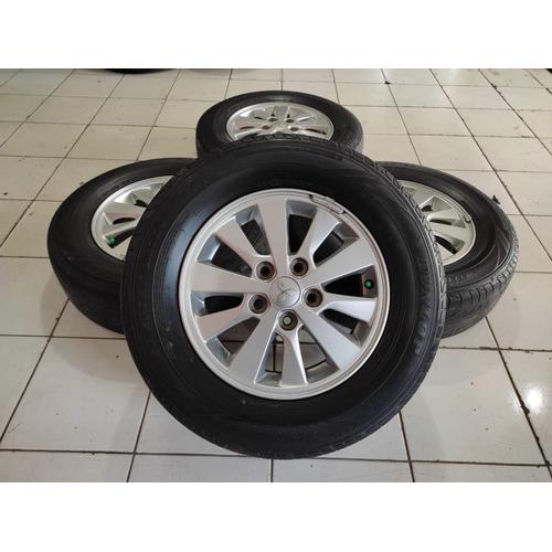 Jual Velg + ban cabutan mobil xpander r15 cocok ke new carry ertiga ...