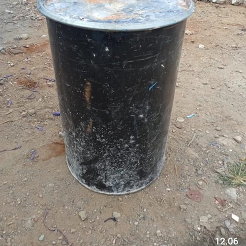 Jual Drum besi tutup lebar polos kqpqsitas 200 lt kondisi bekas - Kab ...