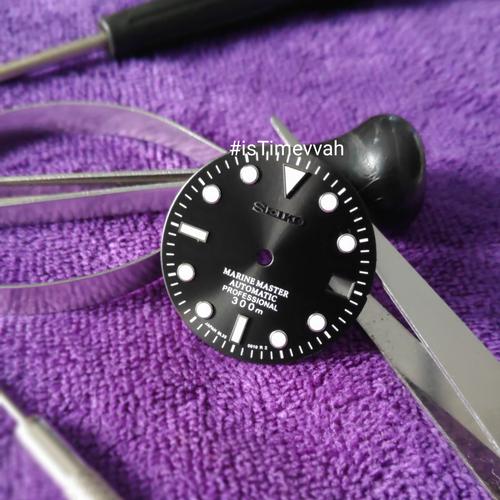 Jual Dial 28.5mm SEIKO MOD NH35 Black Sunburst Date - Kota Bekasi ...