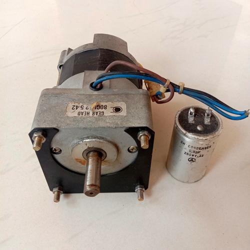Jual Induction motor gearbox 100V 30W Ratio 1:12 Dinamo motor gearbox ...