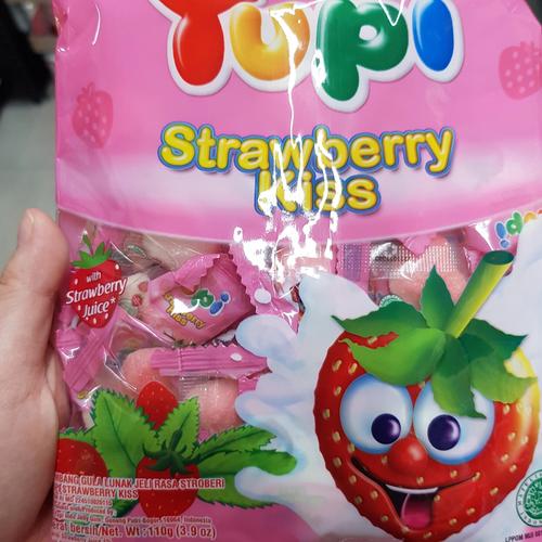 Jual Permen Yupi Strawberry Kiss(3.9 OZ) 110gram (1 bungkus) BPOM ...