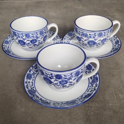 Jual Cangkir keramik biru putih 8cm + tatakan - Jakarta Selatan ...