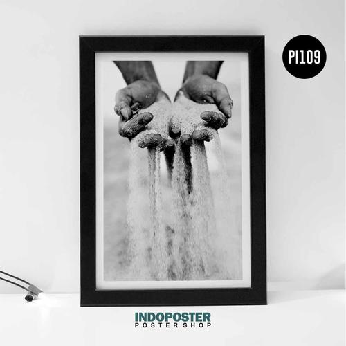 Jual Poster Grains of Sand Pasir Aesthetic Monochrome A3 45x30cm - Kab ...