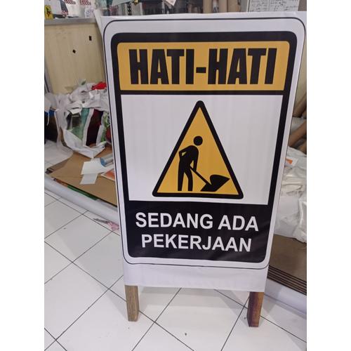 Jual Safety Sign Plang Proyek Pembangunan/Plang Kayu Proyek / Custom ...