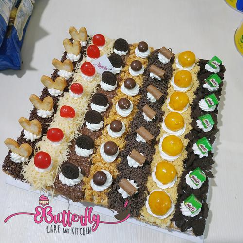 Jual Cake Potong Hias - Coklat, 28cm - Kota Jambi - Butterfly Cake ...