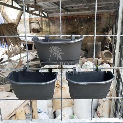 Jual Pot Tempel - Pot Dinding - Vertical Garden - HITAM - Size M - Kota ...