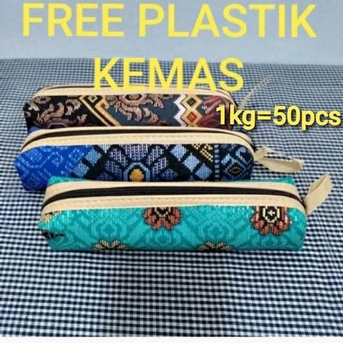 Jual DOMPET BATIK / tempat pensil - Kab. Klaten - nayla sovenir | Tokopedia