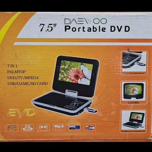 Jual DVD Player Portable Daewoo 7.5" | 7.5 in USB LCD TV tuner SD 7in1 ...