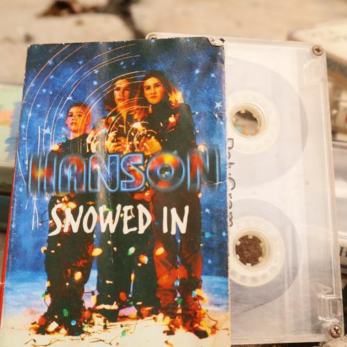 Jual kaset hanson snow in - Kota Bogor - TobaMusik | Tokopedia