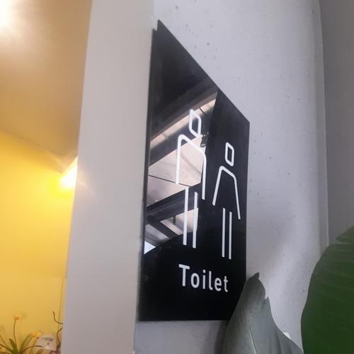 Jual akrilik sign board toilet restroom hitam - Kota Surabaya ...