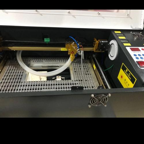 Jual Mesin laser Acrylic Mesin laser cnc co2 extra proteksi - Kab ...