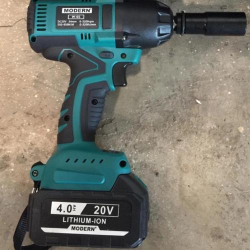 Jual Modern M65 20 Volt Max Cordless Impact Wrench M 65 buka baut ban ...