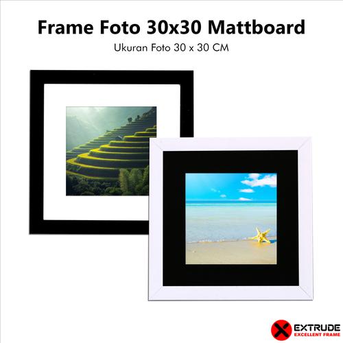 Jual Frame Foto Bingkai Foto 30 x 30 CM Tepi Matboard Model Minimalis ...