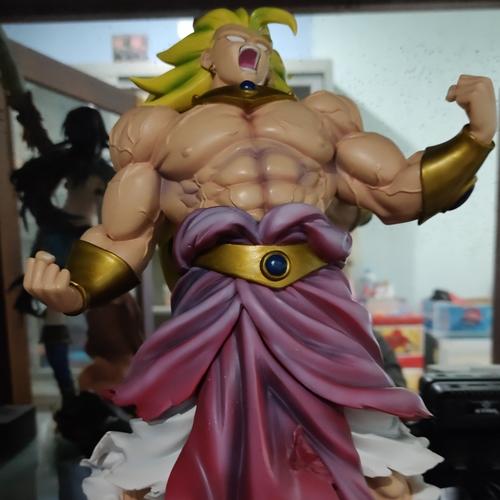 Jual Super Saiyan 3 brolly. bahan resin. rare unit - Kab. Muna ...