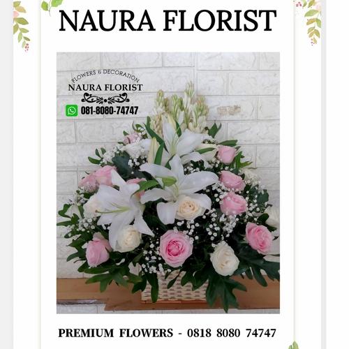 Jual rangkaian bunga meja/kado bunga ultah/ lili mawar/bunga meja05 ...
