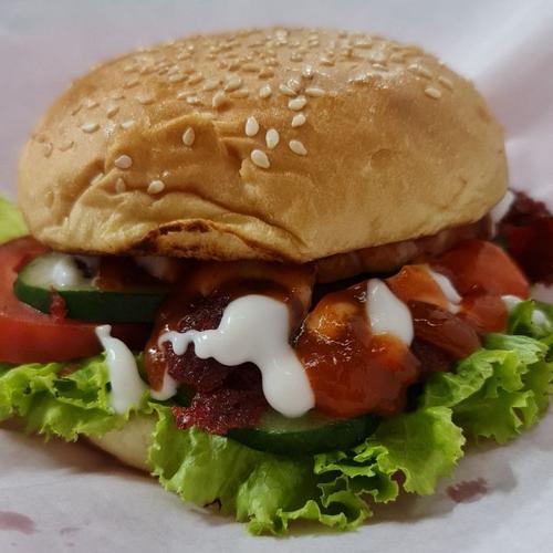Jual BURGER ISI DAGING KEBAB ROTI BURGER SMOKEY KEBAB BABA RAFI ...