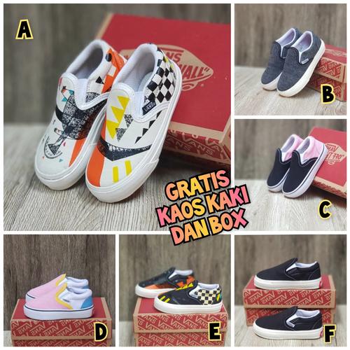 Jual Sepatu anak Vans moma slip on laki-laki dan perempuan - F, 35 ...