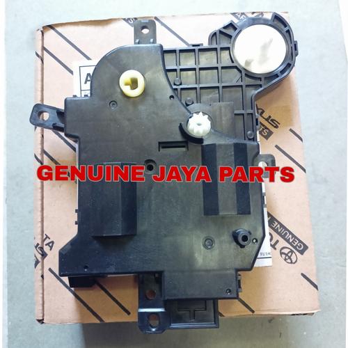 Jual Motor Servo Ac innova reborn fortuner vrz hilux revo original ...