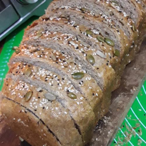 Jual roti tawar gandum - whole wheat bread - vegan bread . 2 varian ...