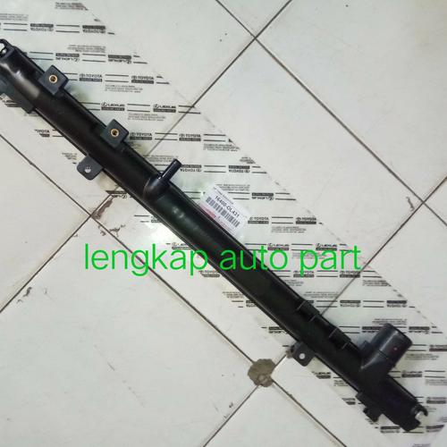 Jual upper tank radiator cover radiator atas kijang innova reborn ...