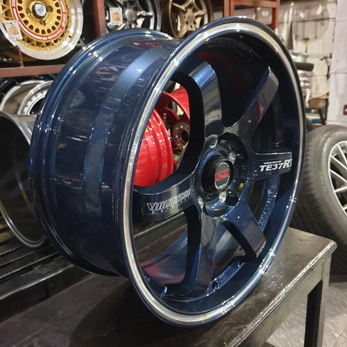 Jual Velg R/Ring 17 R17 Rays Te37 Japan Design JDM Ertiga Innova ...