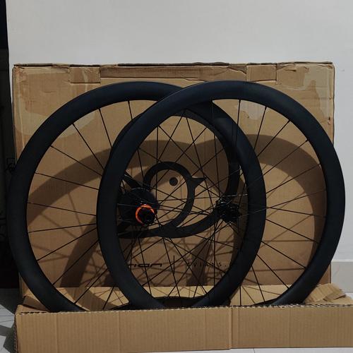Jual Wheelset Sepeda Roadbike Avian Full Carbon Rims for Discbrake 700c ...
