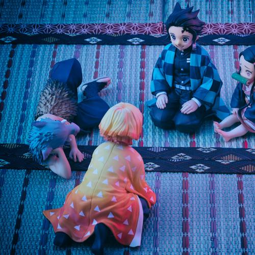 Jual Action figure Demon slayer Inosuke Zenitsu Sitting Megahouse Gem ...