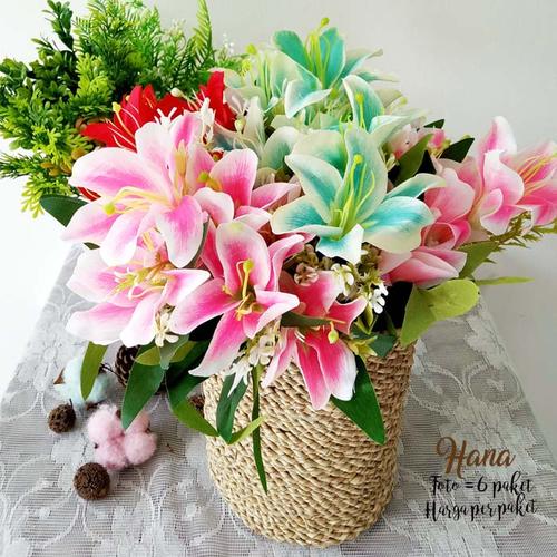 Jual Bunga lily artificial/bunga plastik sepatu/bunga - Merah Muda ...