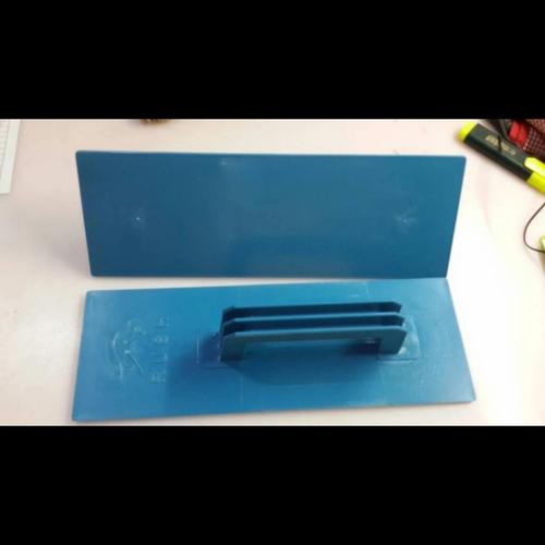 Jual sendok raskam semen plester plastik pvc or kayu - jumbo - Kota ...