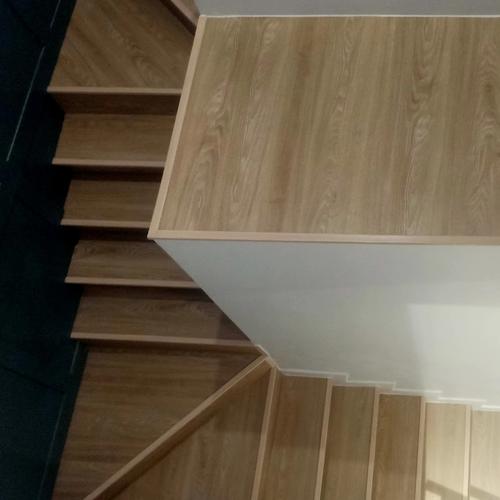 Jual siku tangga pvc Lantai vinil anti slip sebagai penganman dan ...