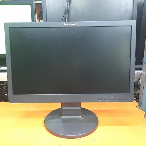 Promo MONITOR LENOVO LAYAR 19"INCH MULUS LIKE NEW FOR ALL CPU/KOMPUTER ...