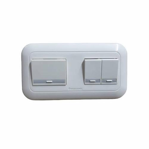 Jual PANASONIC Saklar 3 Gang Triple Putih WEJ5541 Lebar White WIDE ...