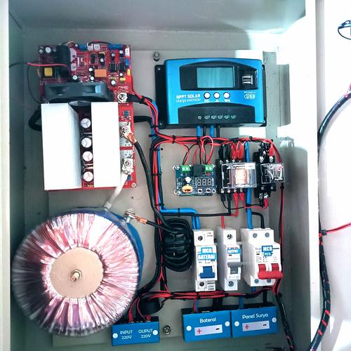 Jual box panel plts hybrid 1300W 1300VA otomatis SCC 100A 24V LF ...