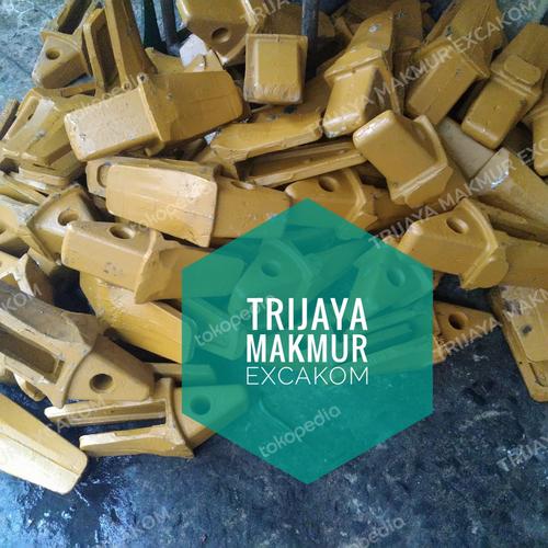 Jual adapter tooth kuku bucket pc200 20y-70-14520/205-939-7120 komatsu ...