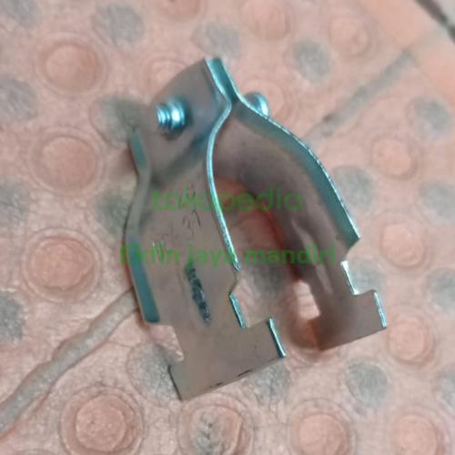 Jual Clamp unistrut klem raceway 1/2" klem kanal ducter clip 1/2 inc ...