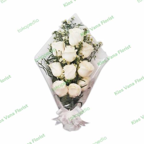 Promo Buket Bunga Mawar Putih Fresh 10 Tangkai Bouquet Wisuda Hadiah ...