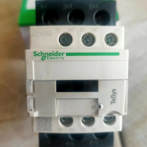 Jual Kontaktor LC1D32 B7 24V AC Contactor LC1 D32 24 Volt Schneider ...