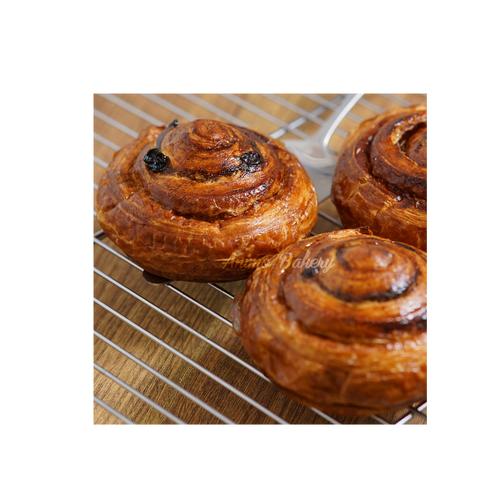 Jual CINNAMON ROLL (NORMAL SIZE) - Jakarta Selatan - Animo Bakery ...