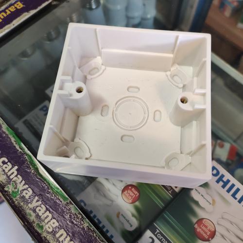 Jual Outbow Dus Boss white / OB dus Luar Putih - Jakarta Pusat - ANNISA ...