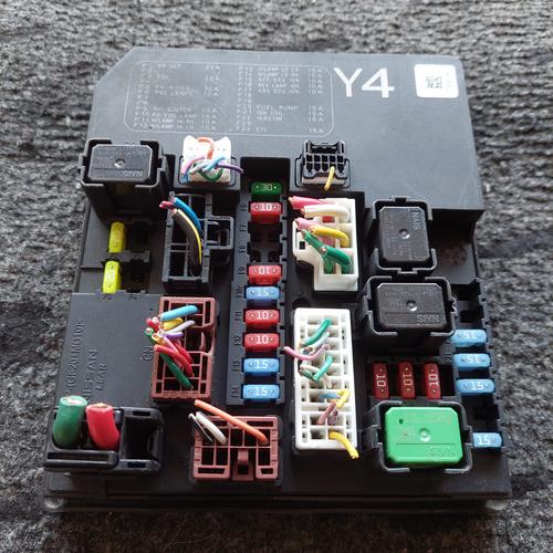 Jual ipdm box skring sikring relay nissan grand livina L11 matic - Kota ...