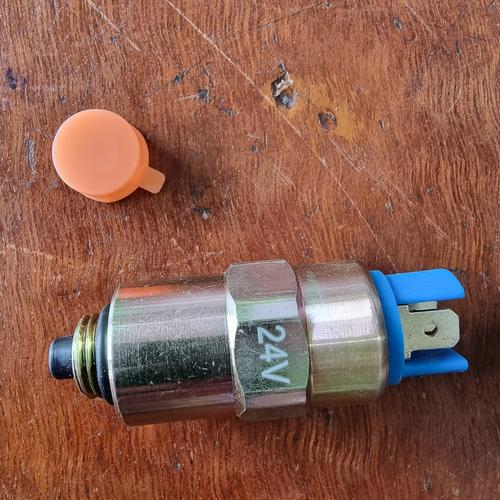 Jual 7185-900P SOLENOID ENGINE STOP 24V SOCKET BESAR - Kota Samarinda ...