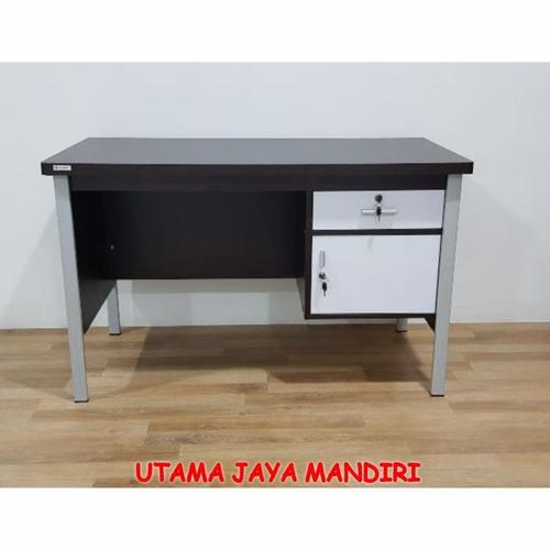 Jual Meja Tulis / Meja Kantor Kaki Besi / Meja Guru Murah 1/2 Biro ...