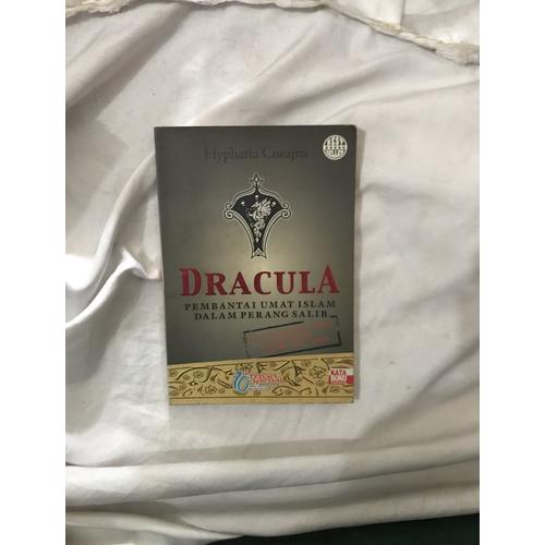 Jual Dracula pembantai umat islam dalam perang salib - Hyphatia Cneajna ...