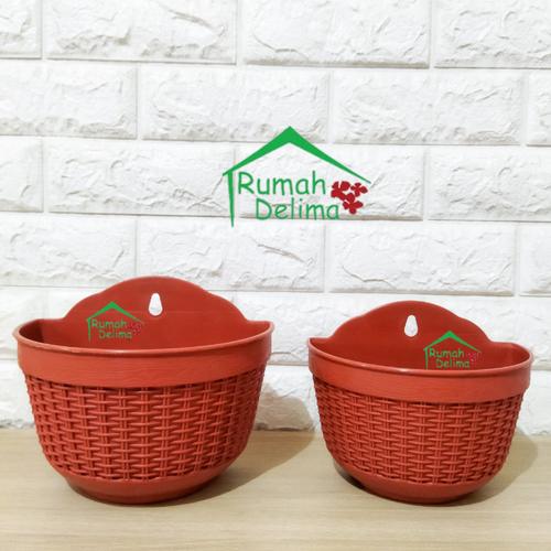 Jual Pot bunga tempel dinding bentuk anyaman (Merah bata & Putih) - 18 ...