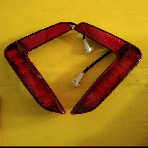 Jual reflektor lampu bemper belakang Wuling confero S original - Kota ...